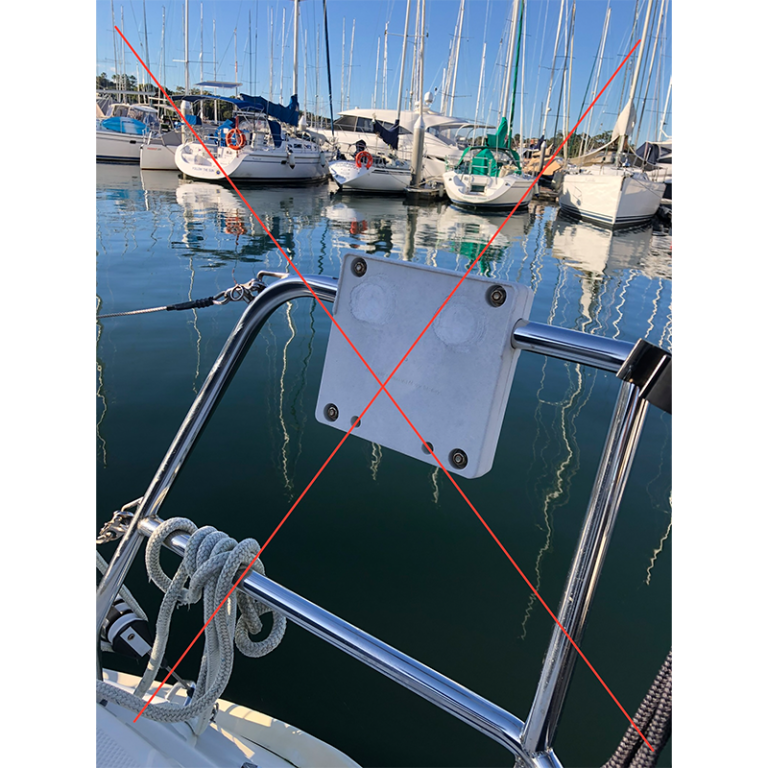 Riggtech Outboard Rail Mount Pad + Vertical Rail Mount Support Leg ...